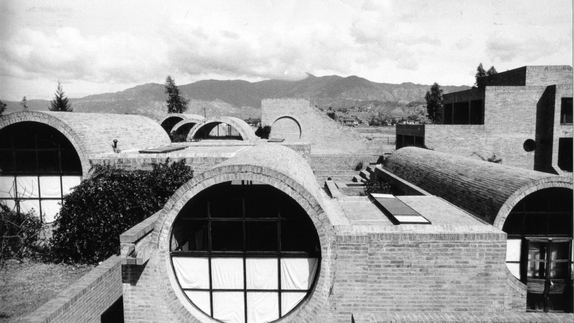 Architekt Carl Pruscha: Bodenständig, authentisch, extravagant | Kurier