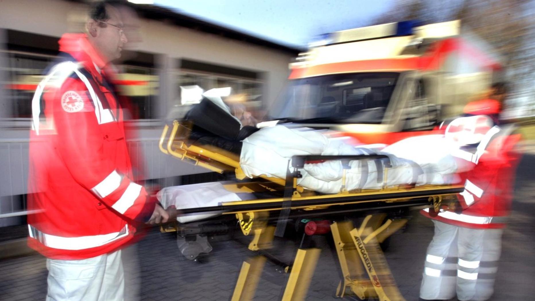 Notfall-Sanitäter in FH ausgebildet | Kurier