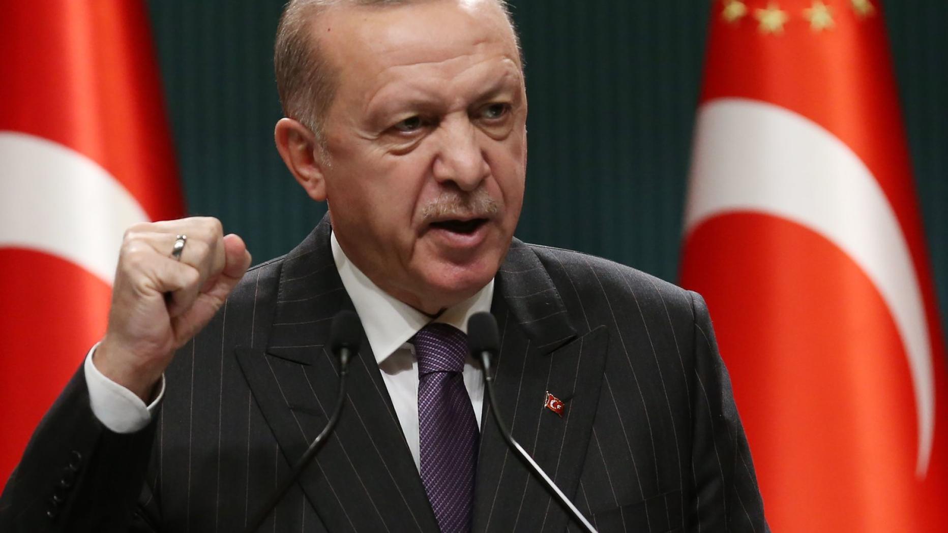 Türkei: Erdogan verschafft sich Zugriff auf Menschenrechtsgruppen Türkei: Erdogan verschafft sich Zugriff auf Menschenrechtsgruppen