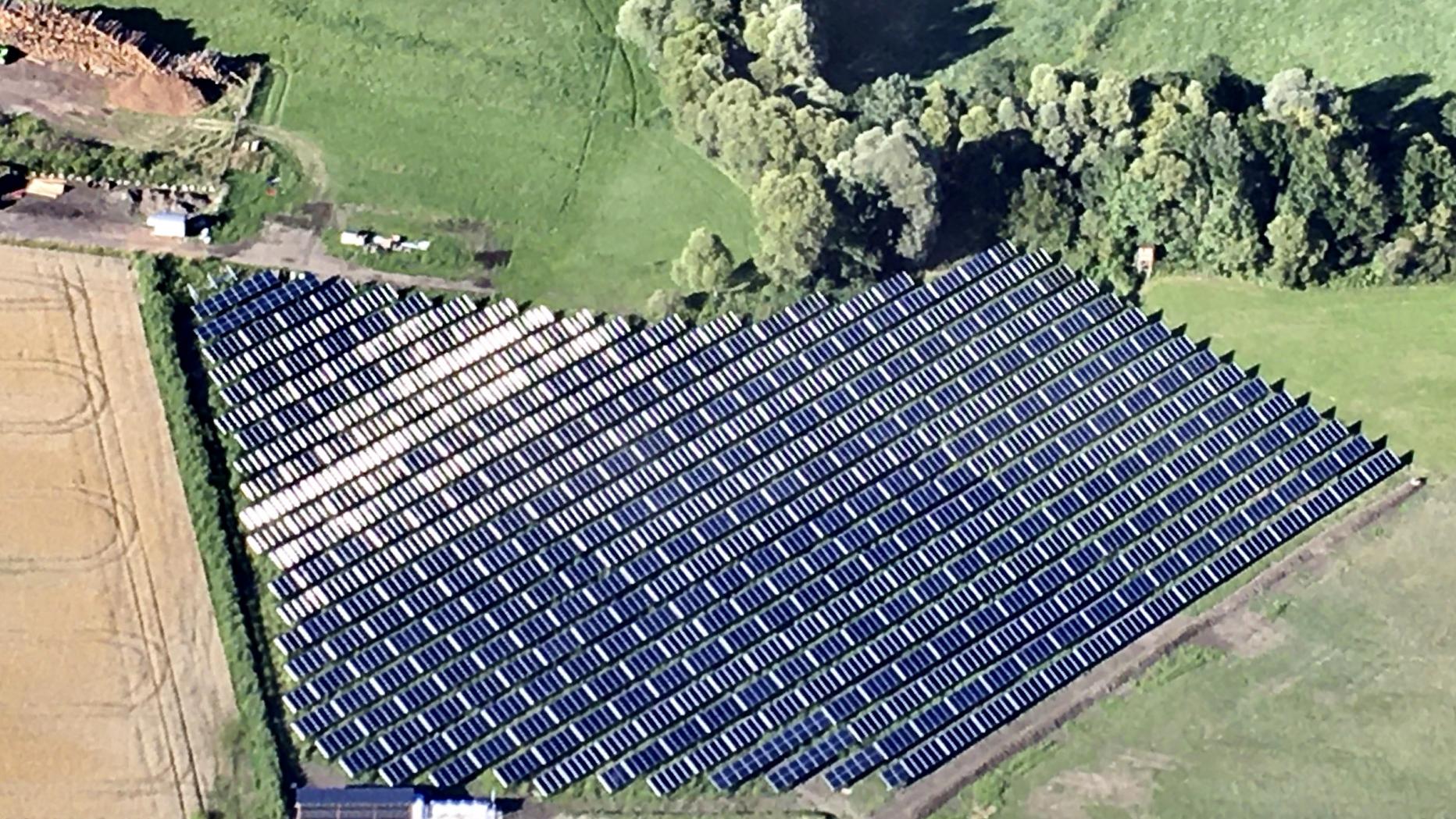 Größte Solarthermie-Anlage Österreichs nimmt Betrieb auf | Kurier Größte Solarthermie-Anlage Österreichs nimmt Betrieb auf | Kurier