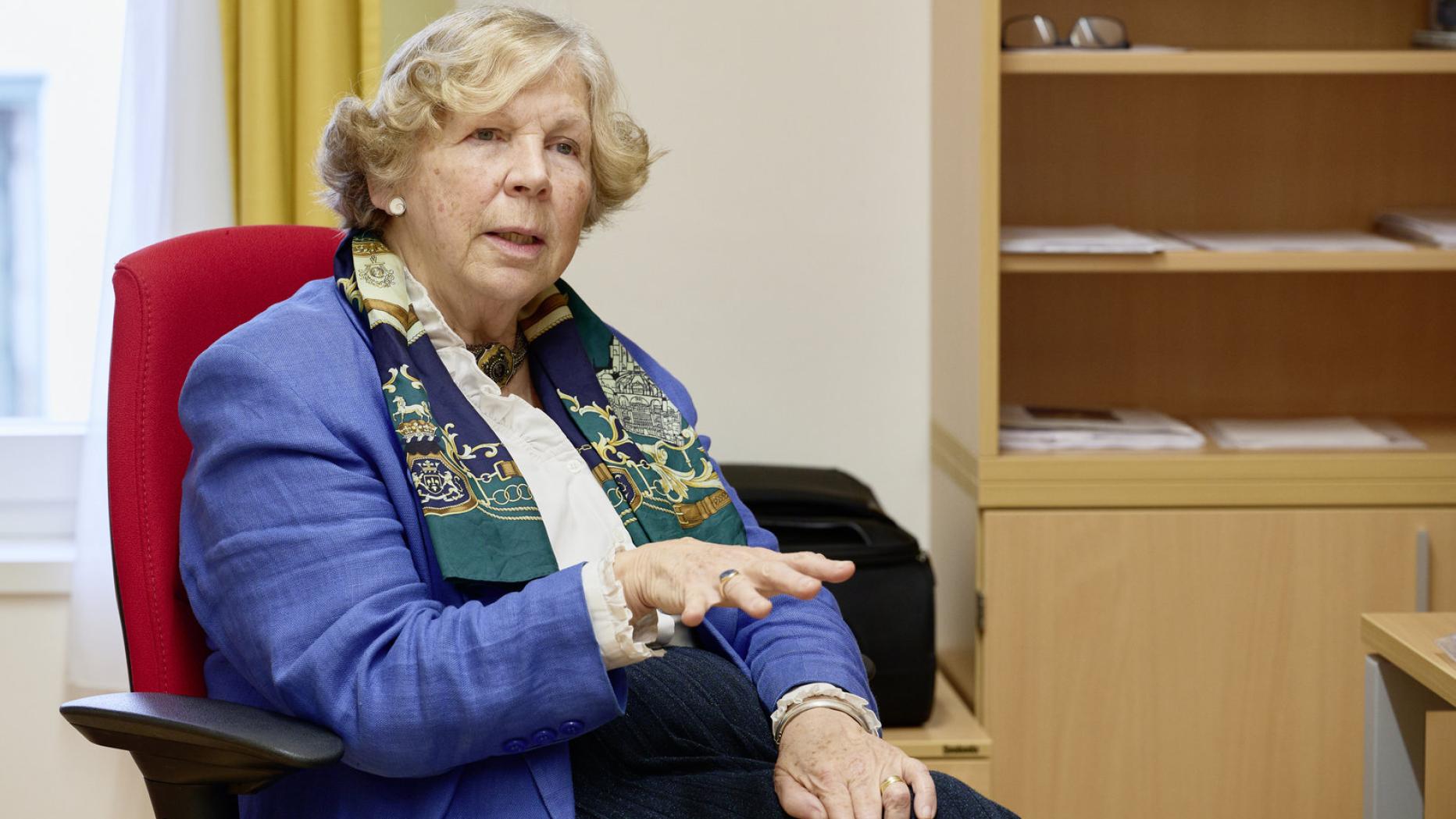 Philosophin Gerl-Falkovitz: "Die Mitte ist ausgetrocknet" | Kurier