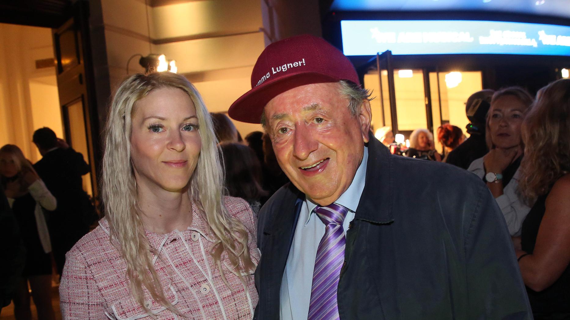 Trennung bei Baumeister Richard Lugner und seiner Simone | Kurier