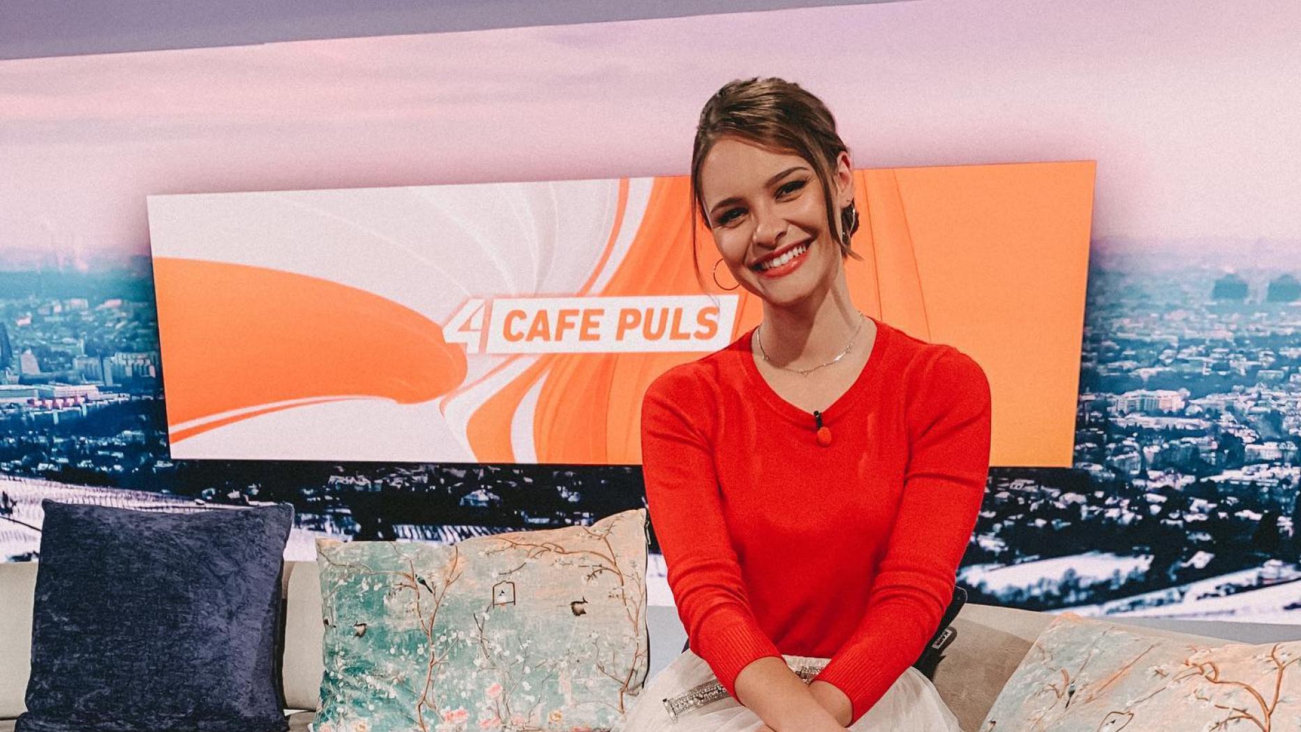Puls4-Moderatorin Julia Furdea hat große Pläne für 2022 | Kurier