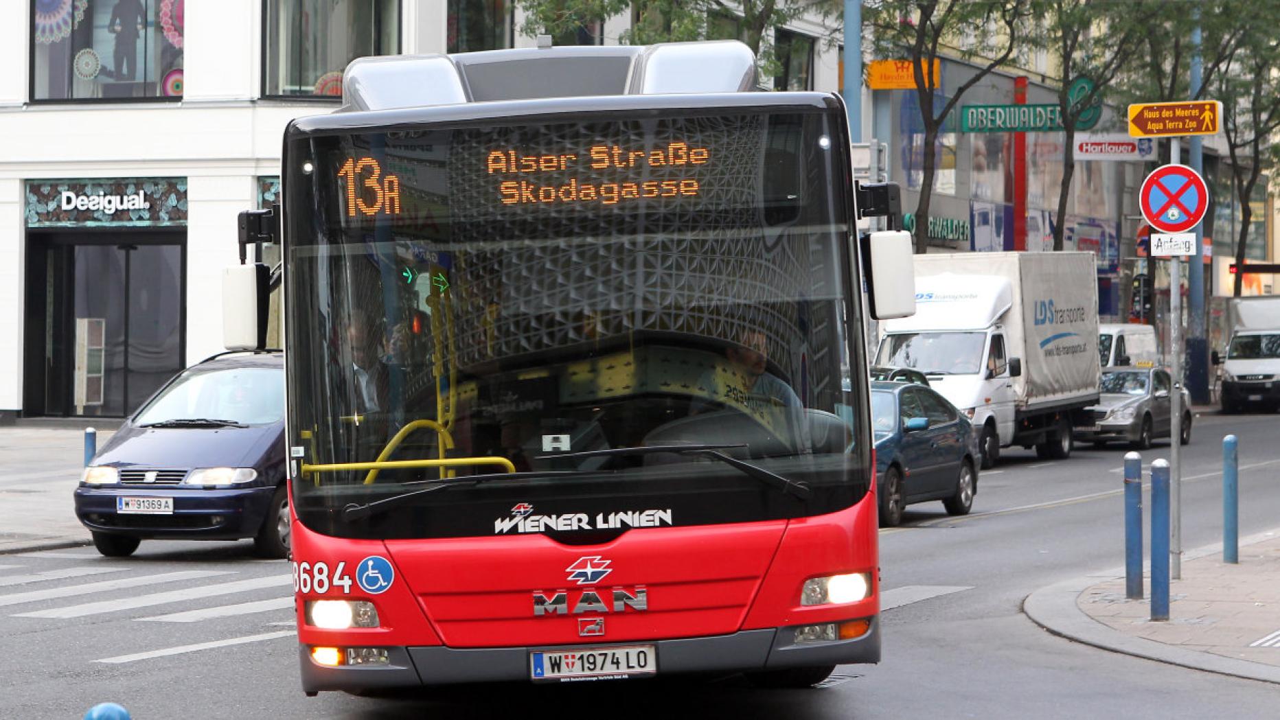 Fuzo wird im Bus-Bereich rot gefärbt | Kurier