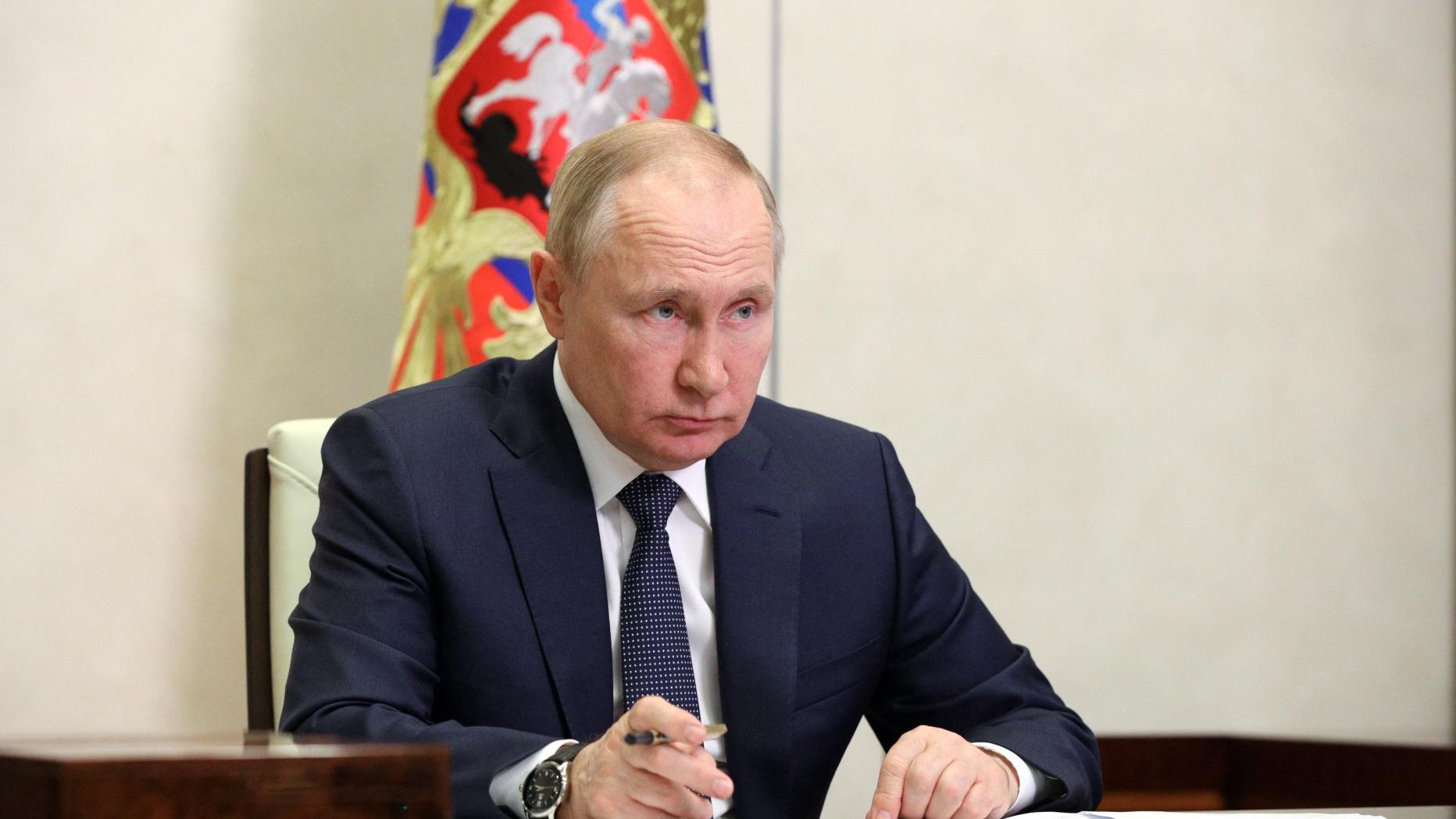 Putin reiste laut Kreml in annektierte Gebiete Cherson und Luhansk Putin reiste laut Kreml in annektierte Gebiete Cherson und Luhansk