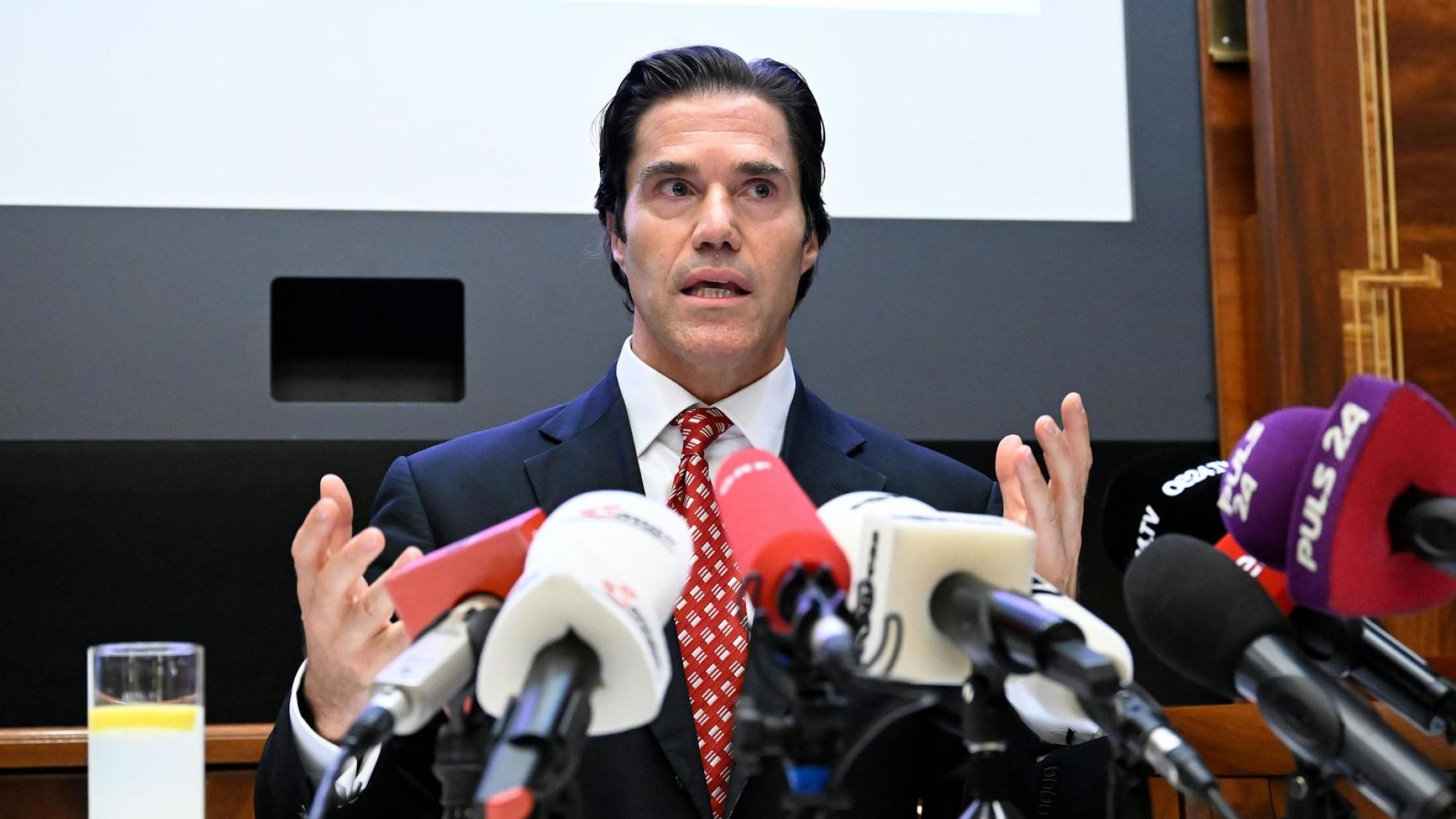 Hofburg-Wahl: Stronach finanzierte Krone-Inserat für Wallentin | Kurier