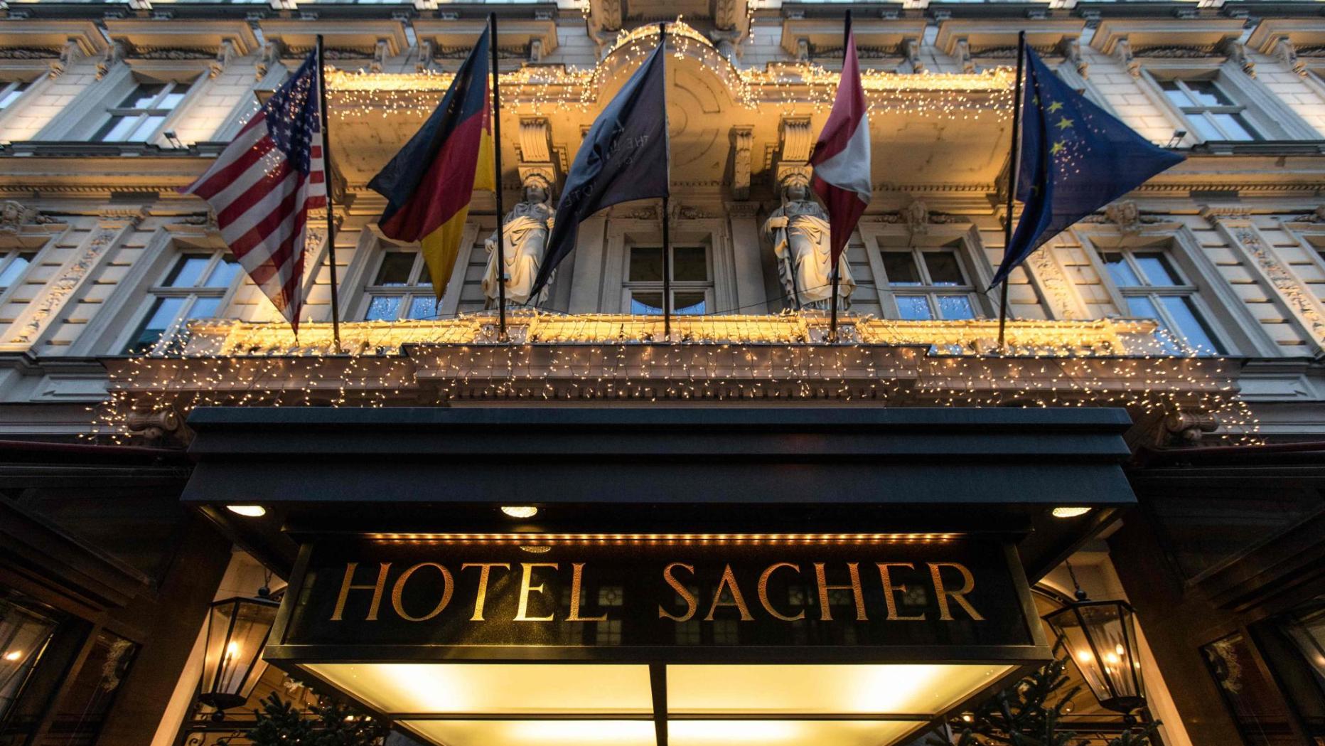 Wiener Links-Partei droht mit Besetzung von Hotel Sacher | Kurier