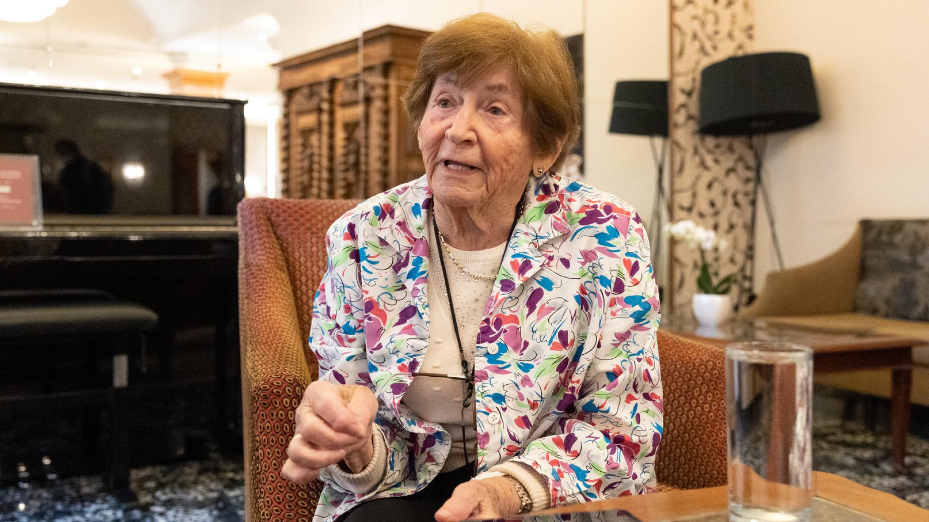 Eine Zeitzeugin erzählt: Von Mama ins KZ geschickt | Kurier