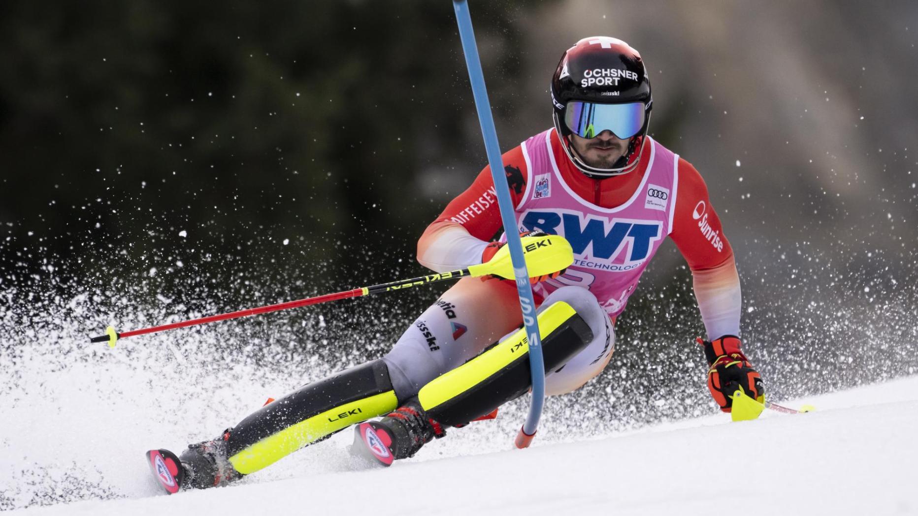 Schweizer Halbzeitführung beim Slalom-Klassiker in Wengen | Kurier