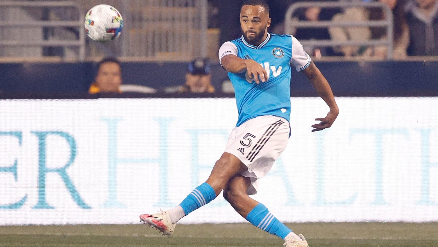 Anton Walkes vom Klub von Christian Fuchs starb nach Bootsunfall in ...