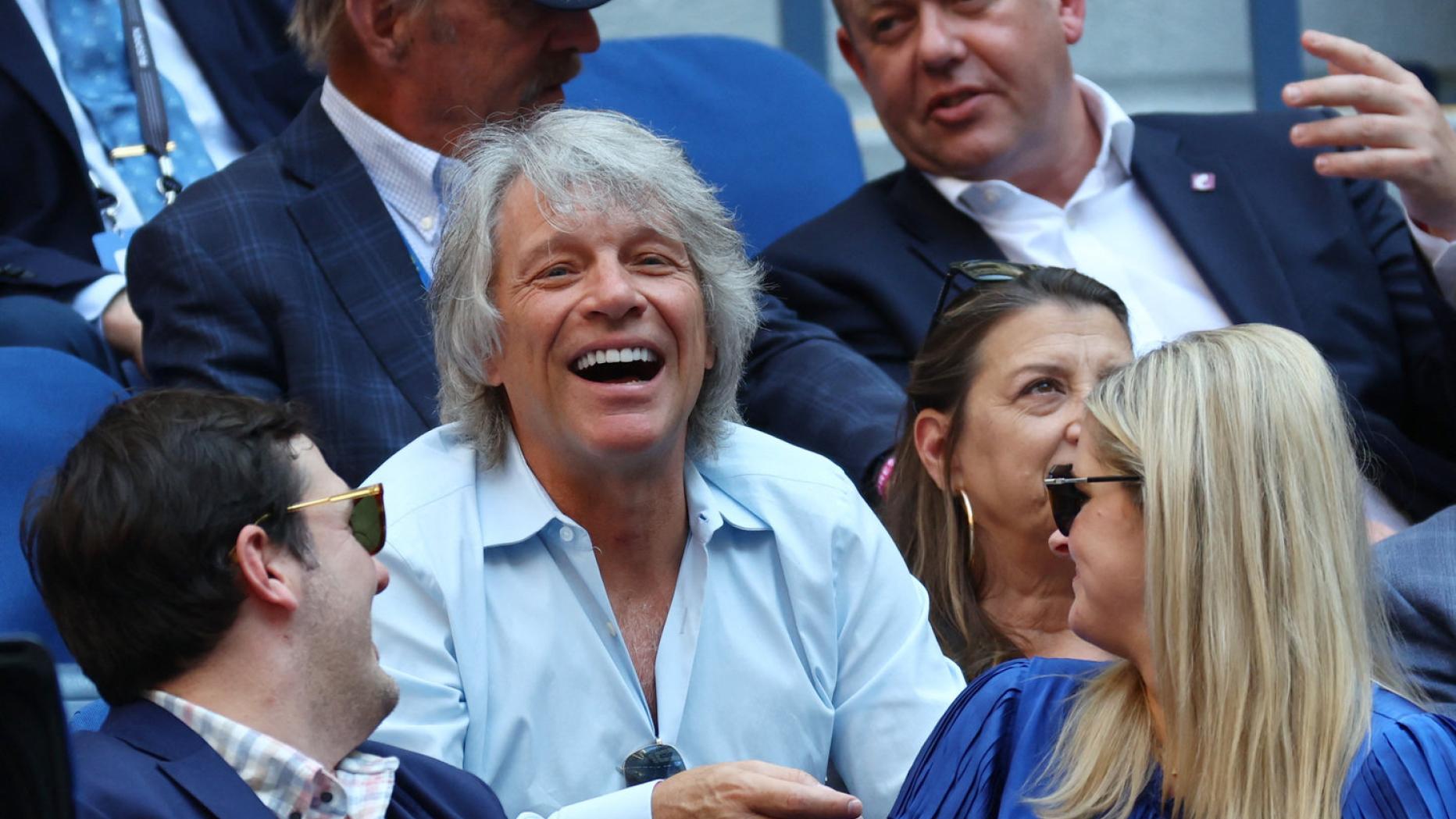 Was Jon Bon Jovi von der frühen Verlobung seines jungen Sohnes hält ...