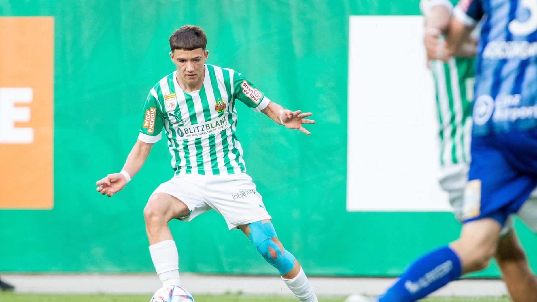 Neuer Vertrag befördert das größte Rapid-Talent in den Profi-Kader | Kurier