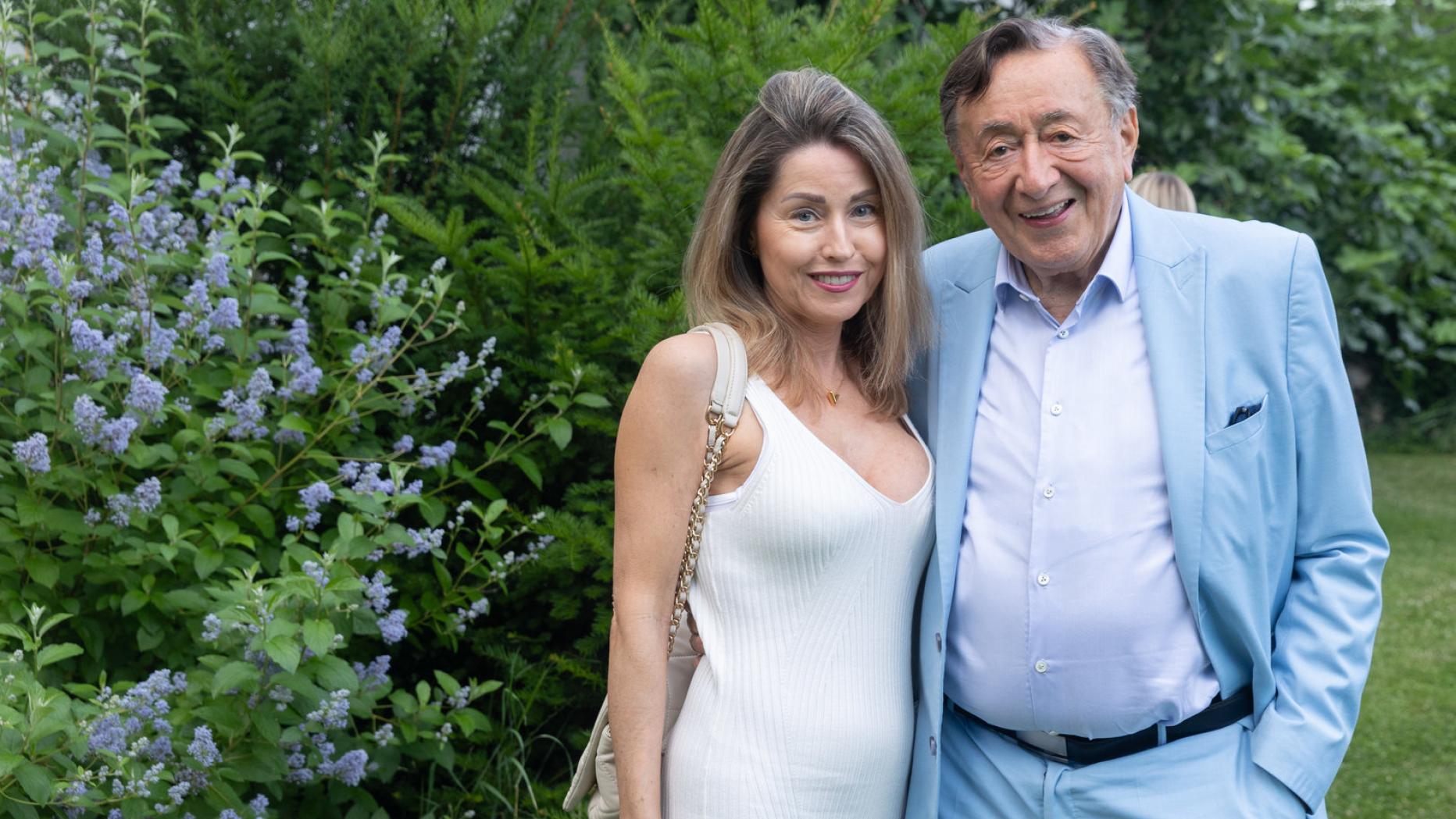 Pure Erschöpfung bei Richard Lugner: Er musste Termine absagen | Kurier