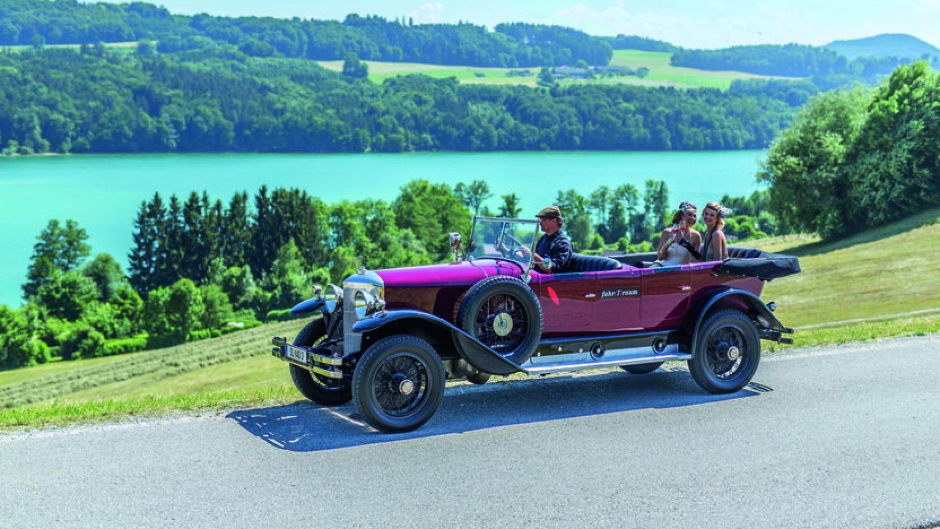 Salzburger Seenland, Flachgau: Oldtimer in den Porsche Erlebniswelten ...