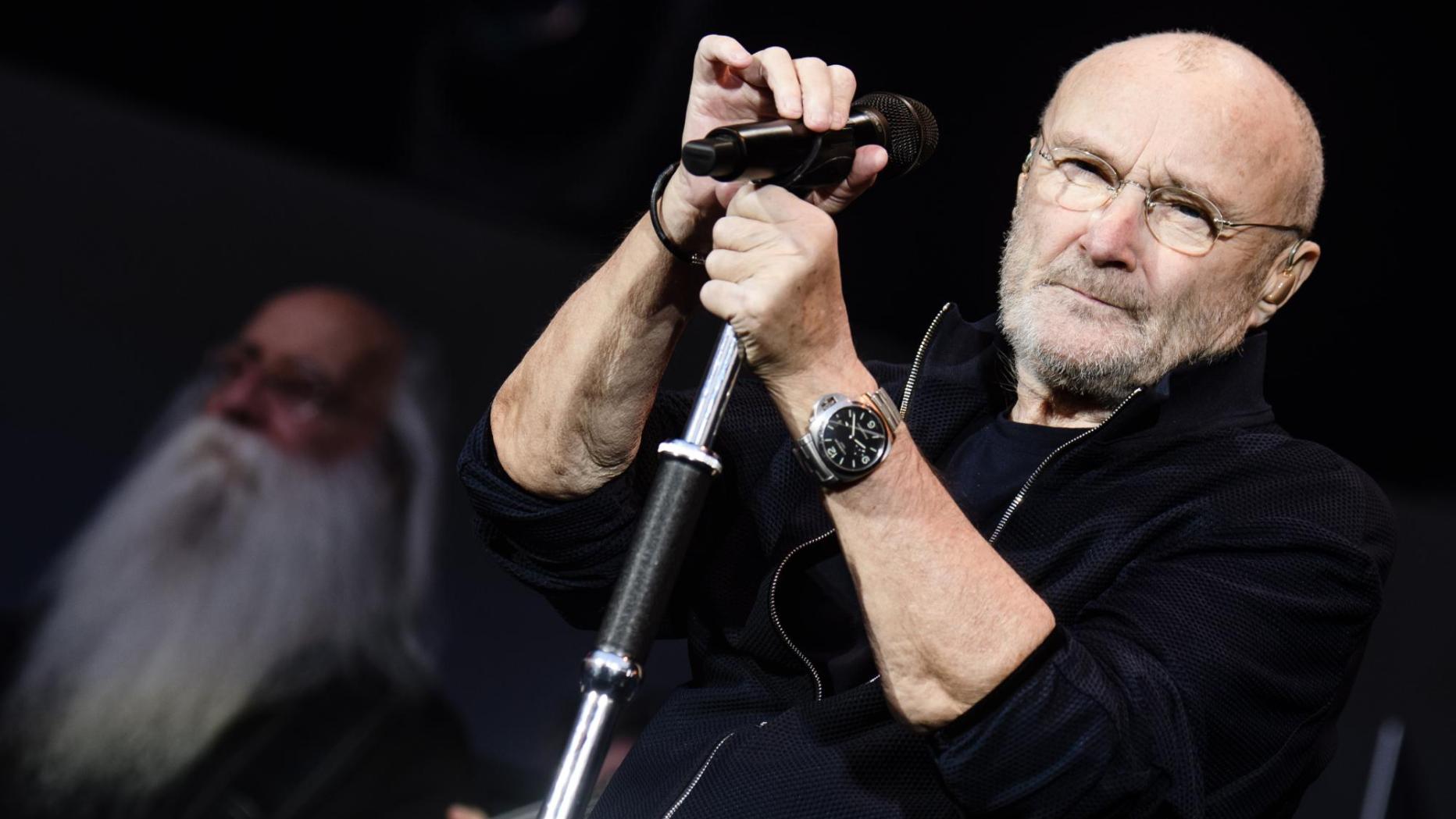 Sohn von Musik-Legende Phil Collins spielt jetzt in Österreich Fußball ...