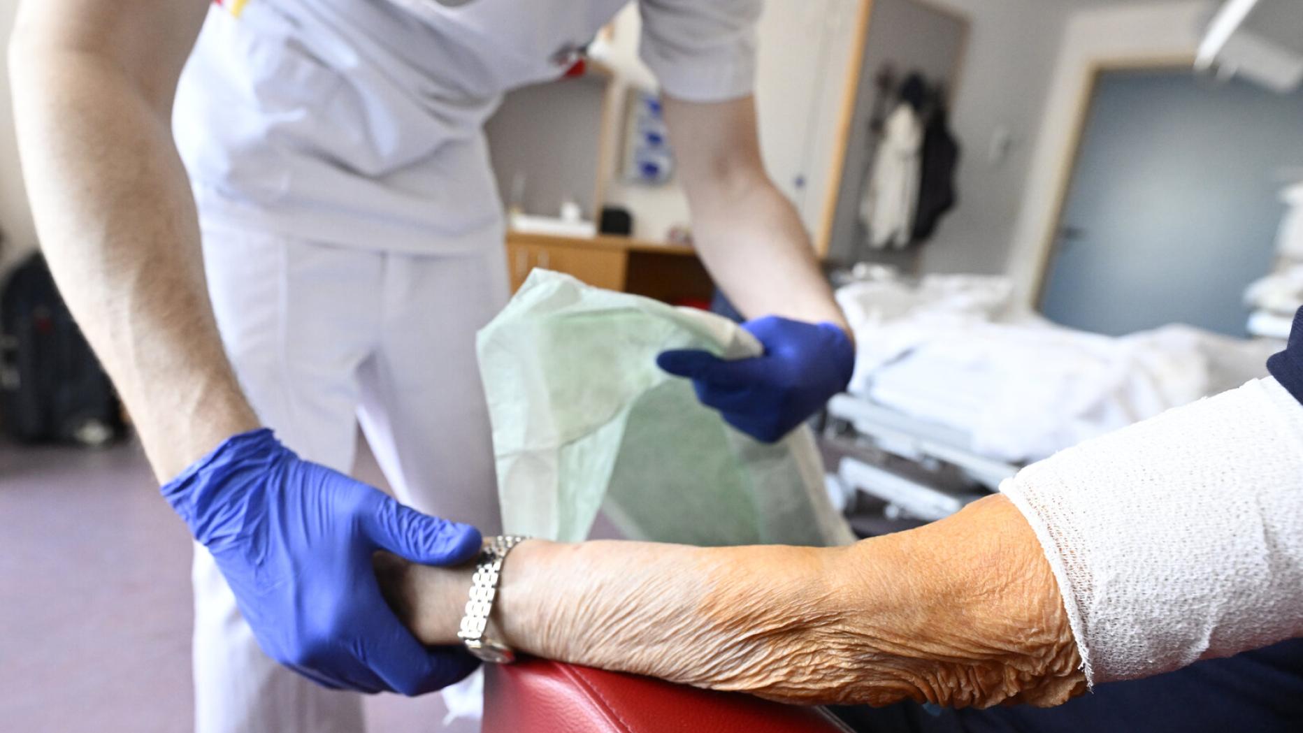 Neue Regelung: Pflegekräfte in Oberösterreich künftig auf Standby | Kurier