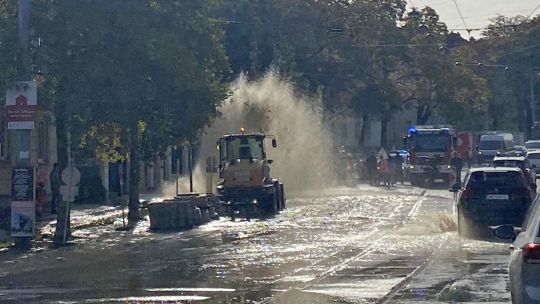 Überschwemmung in Wien-Döbling: Hydrant beschädigt | Kurier