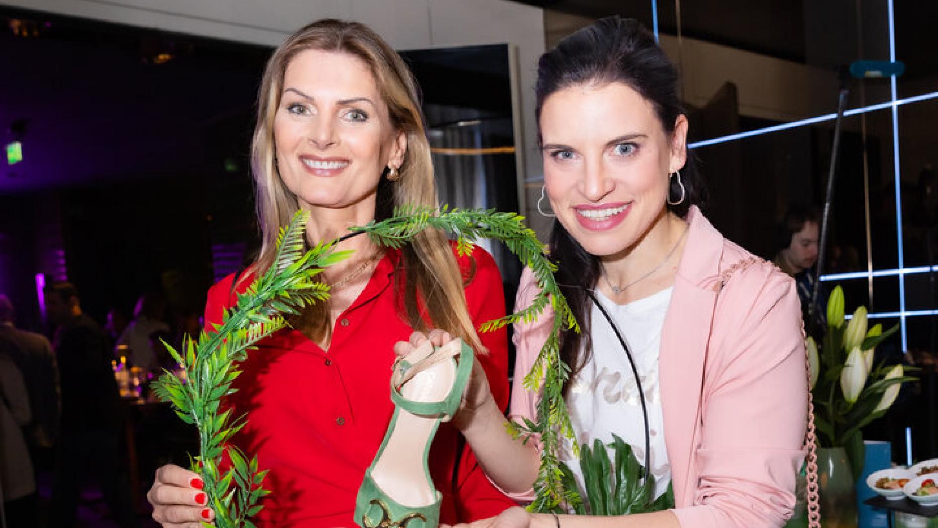 Warum Martina Kaiser jetzt "schuhtastisch" ihren Geburtstag feierte ...