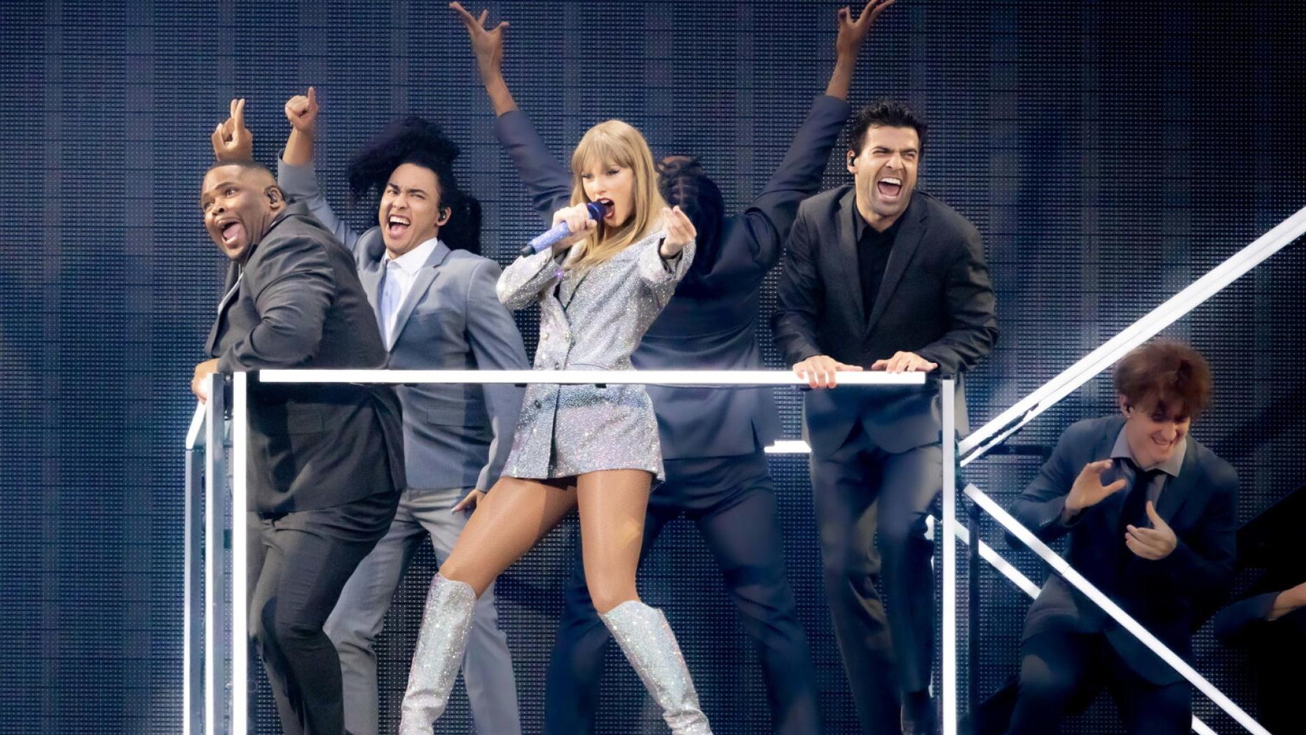 Taylor Swift: Klavier-Panne bei Konzert in Mailand | Kurier