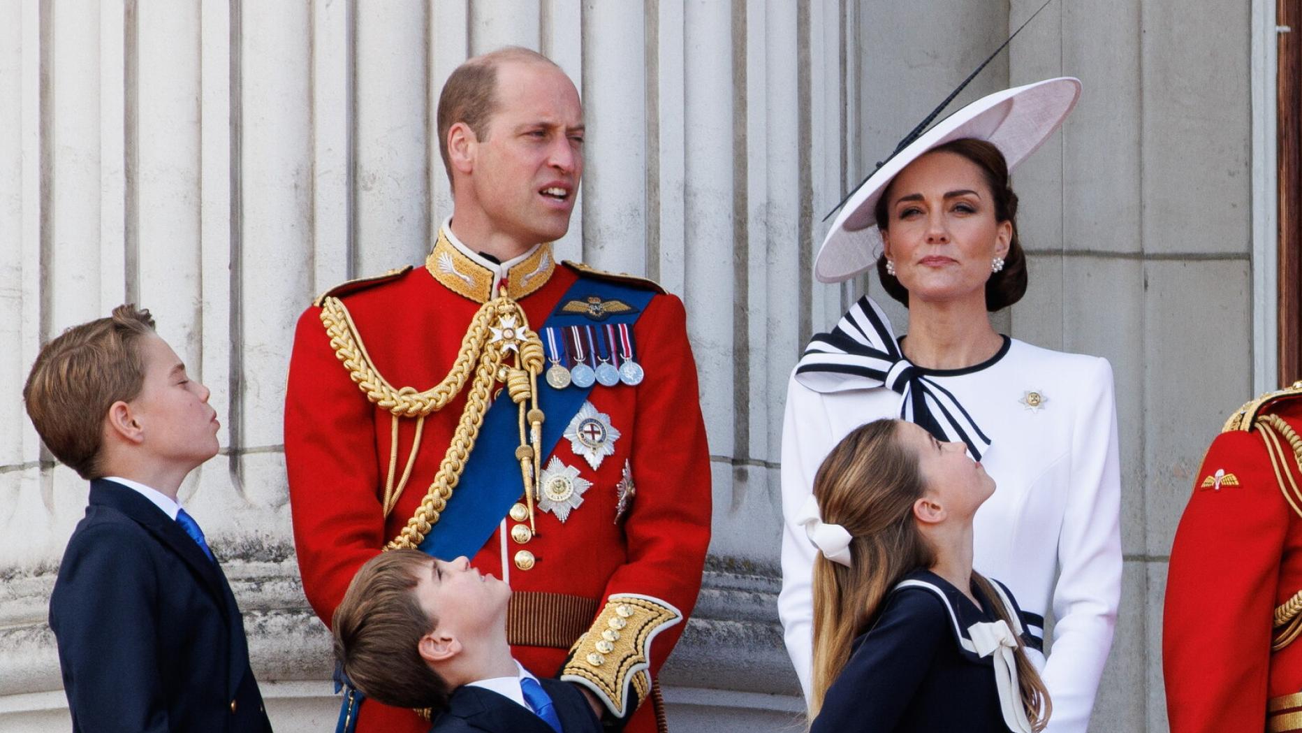 Neuer Look in Schottland: Prinz William und Kate auf Balmoral ...