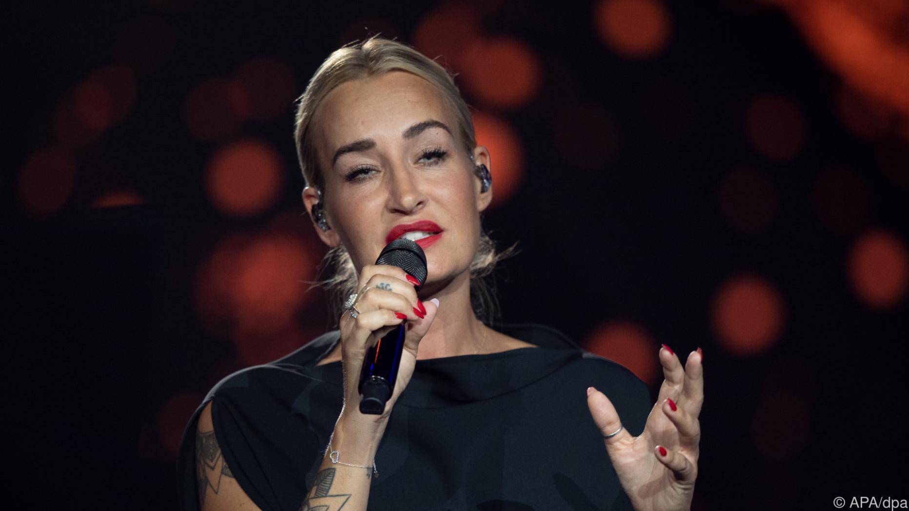 Sarah Connor polarisiert mit neuem Song und Video | Kurier