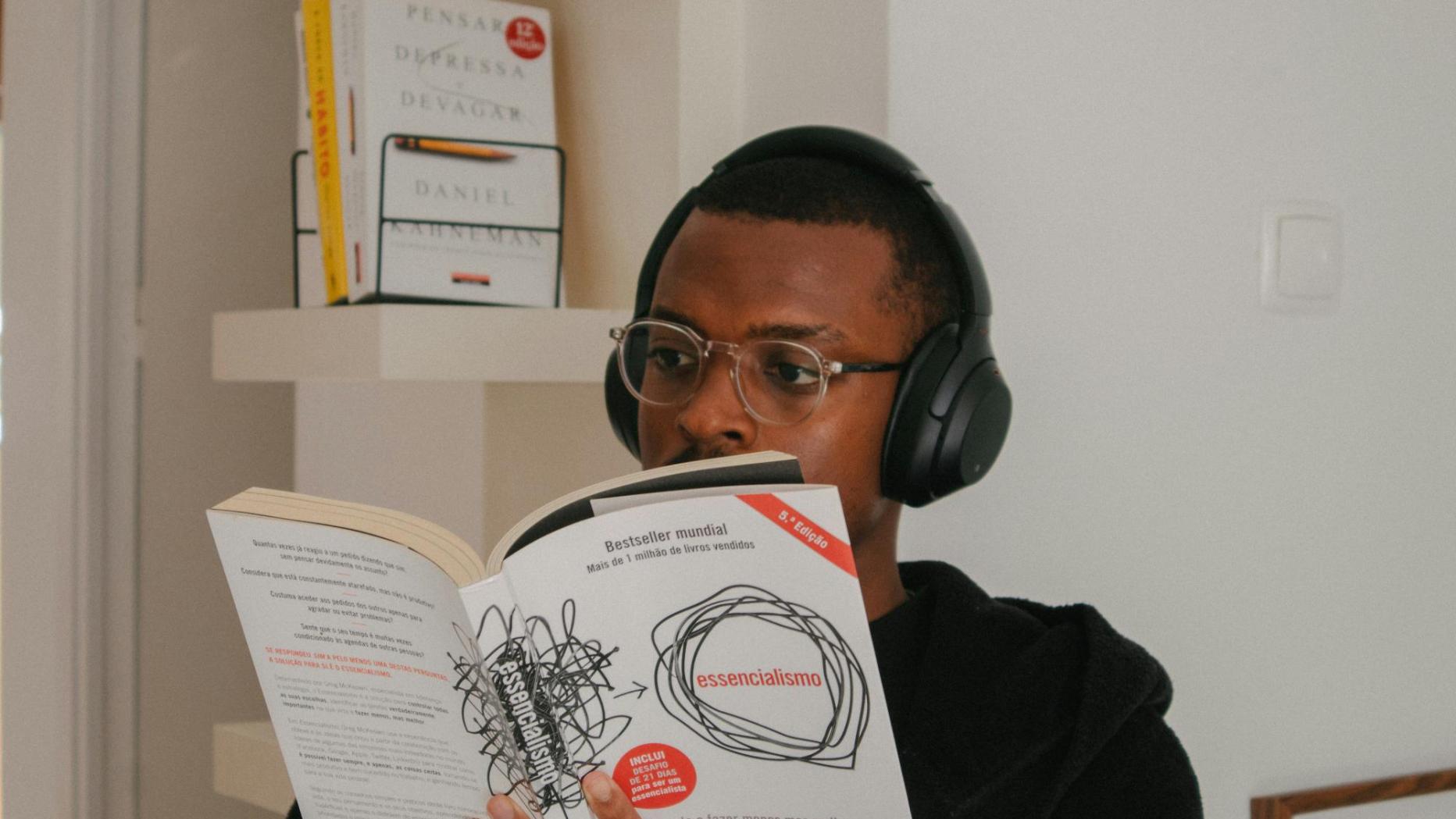 Was ist Immersive Reading? Deutsche Bedeutung einfach erklärt | Kurier