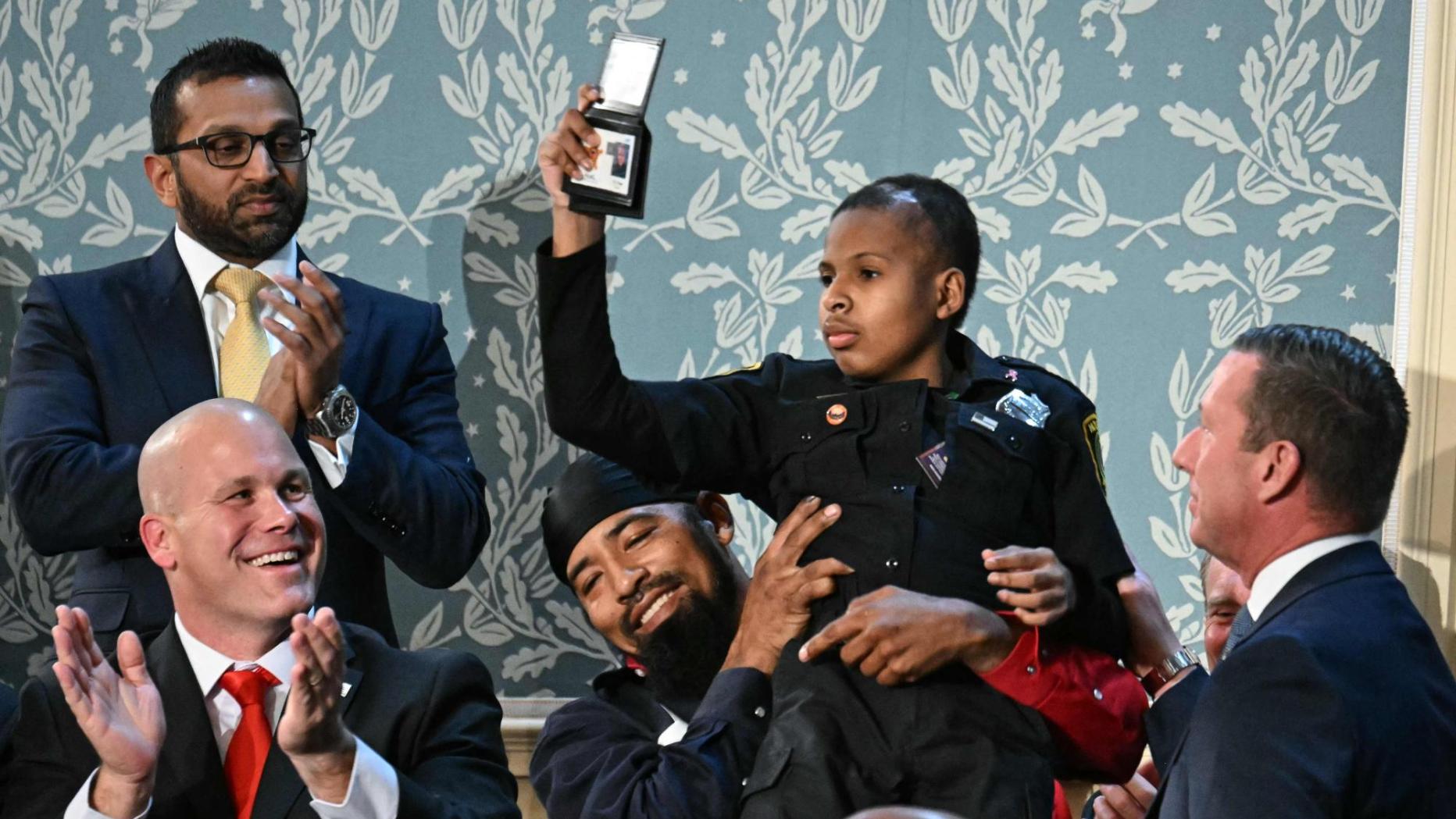 US-Präsident Trump macht einen 13-Jährigen zum Geheimagenten | Kurier