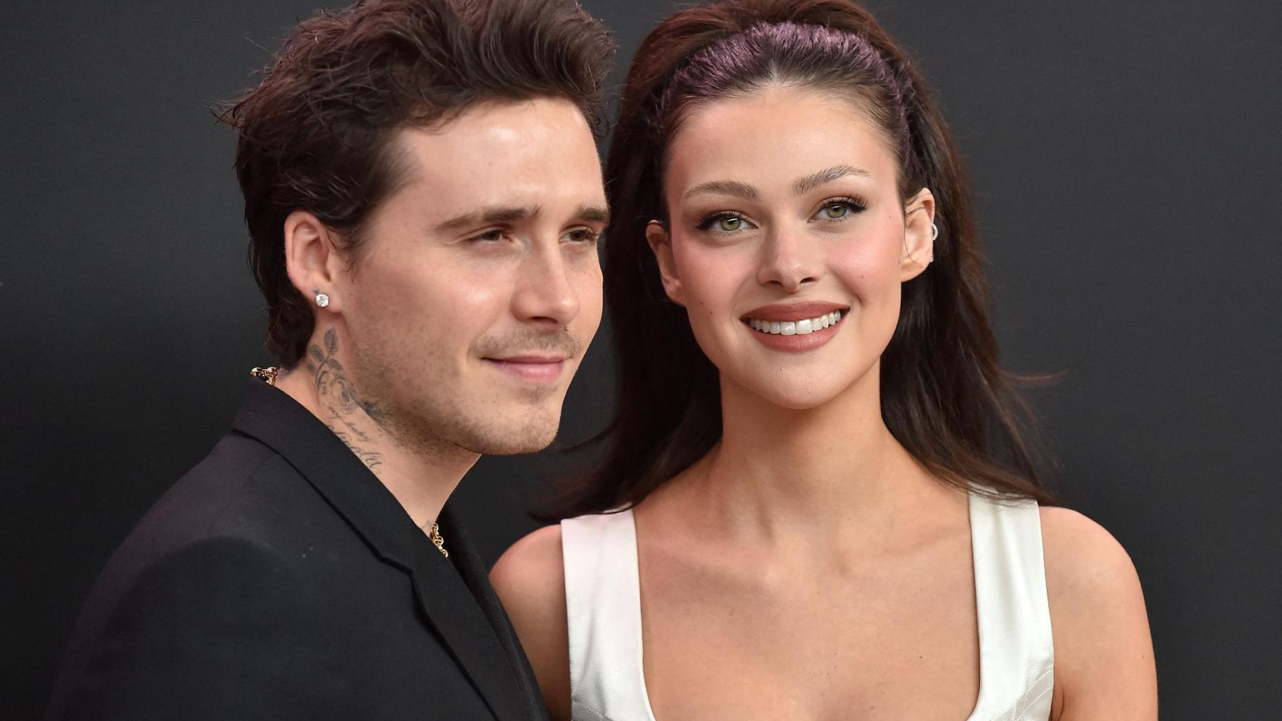 Brooklyn Beckham stellt Reichtum seiner Schwiegereltern auf Super-Jacht ...