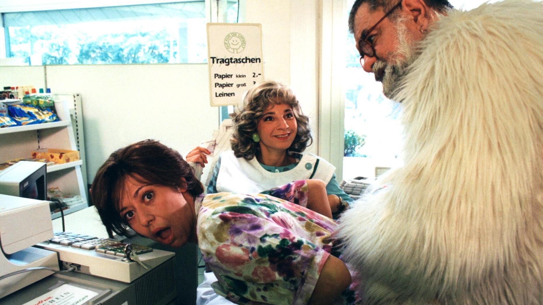 Muttertag "Am Schöpfwerk": Gemeindebau als ikonische Filmkulisse | Kurier