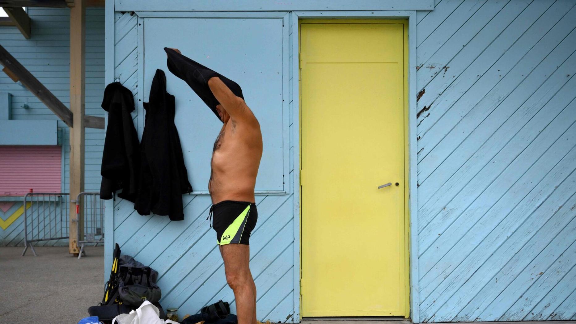 Enge Badehose Pflicht Frankreich