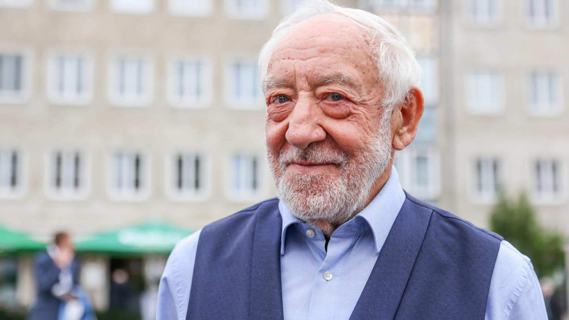 Jav hd story i asked her a couple of a couple questions