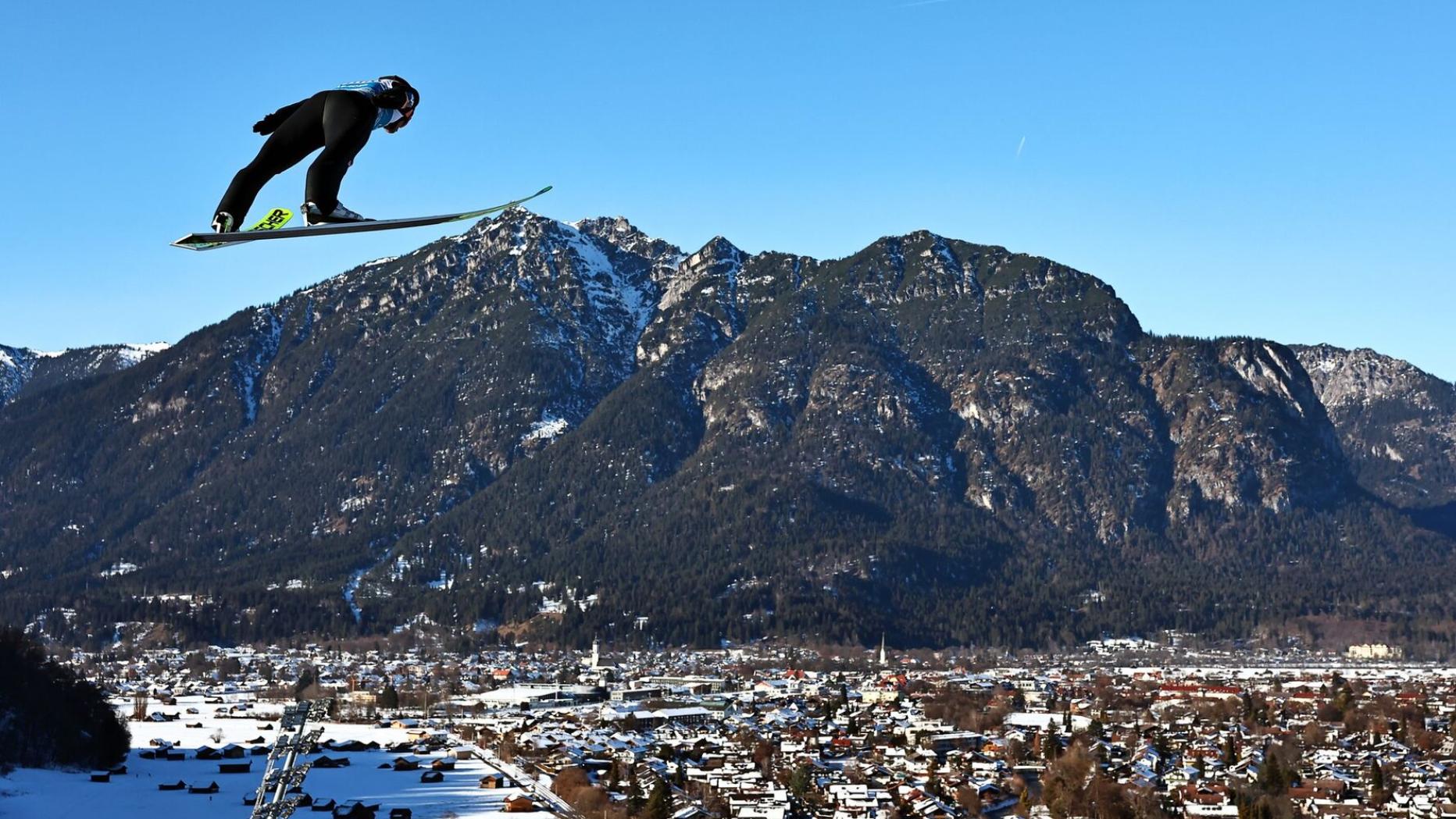 Deutscher Sieger der Vierschanzentournee verstorben | Kurier
