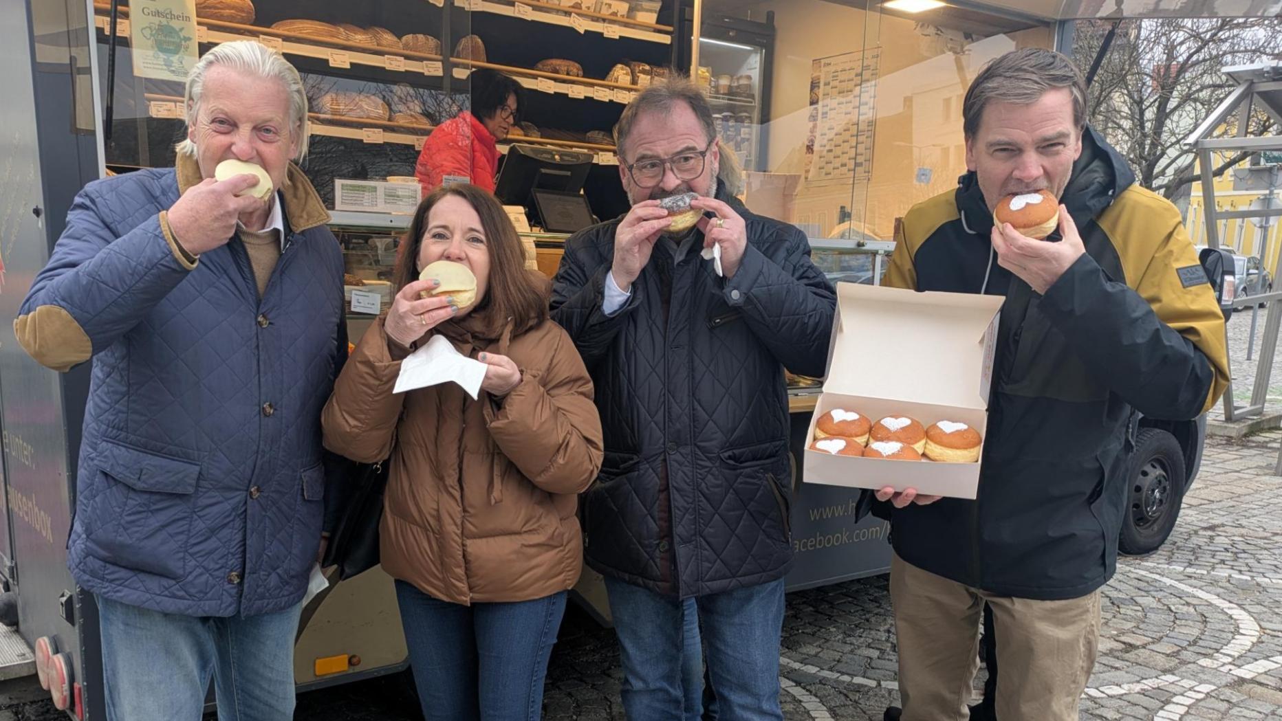 Zweiter Platz und Tausende Eier: Bäckerei jubelt über Krapfen ...