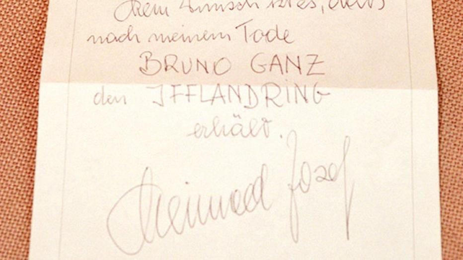Iffland-Ring: Das Kuvert von Bruno Ganz ist noch ungeöffnet | Kurier