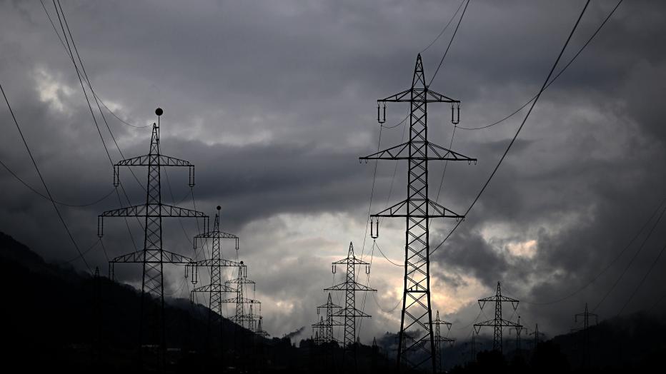 Blackout-Gefahr und Energiekrise: Die Lage ist ernst Blackout-Gefahr und Energiekrise: Die Lage ist ernst