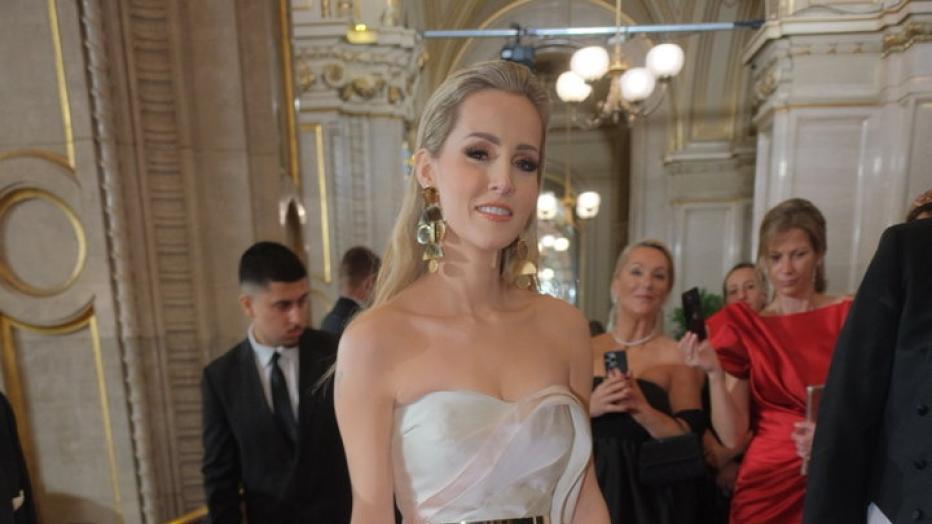 Es ist offiziell: Naschenweng und Gabalier sind ein Paar | Kurier