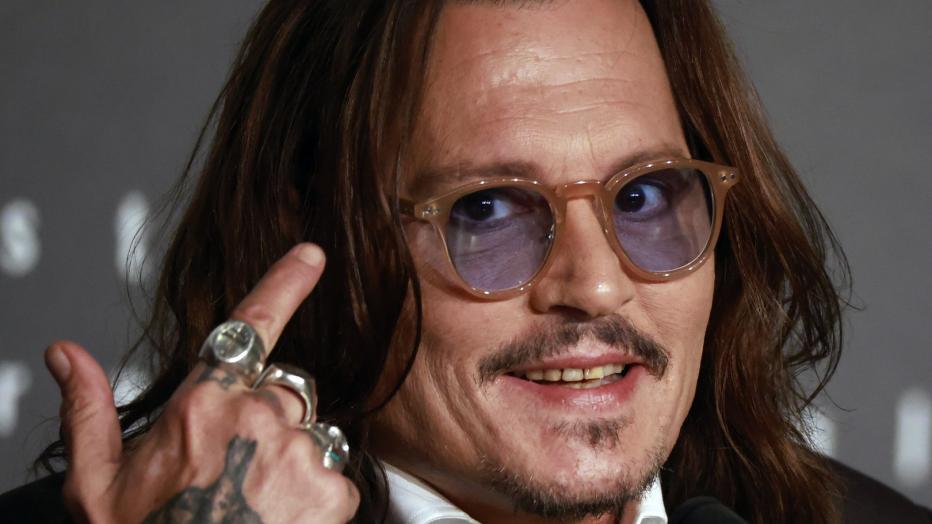 20 Jahre "Fluch der Karibik": Warum Johnny Depp fast nicht mitgespielt hätte | kurier.at