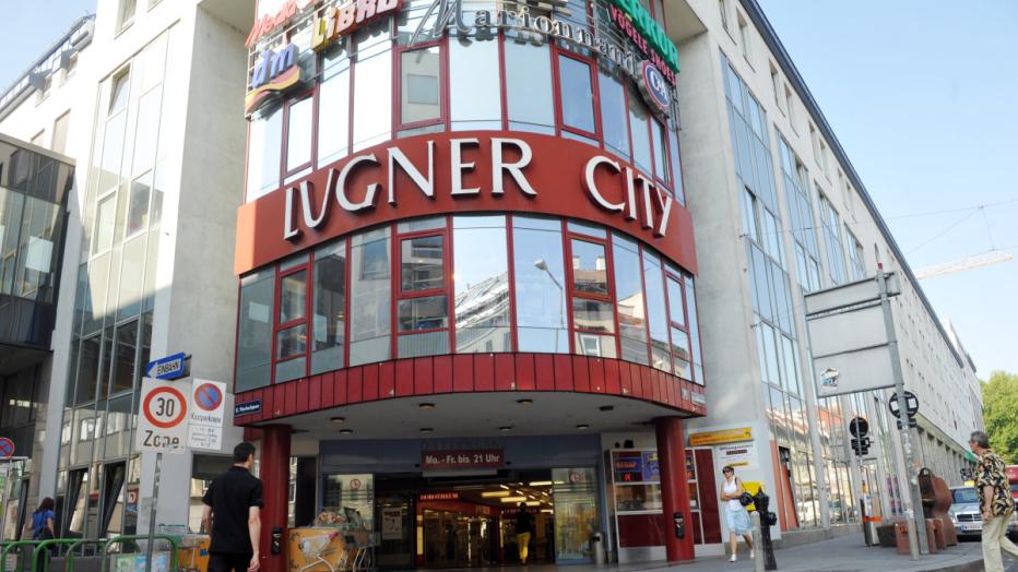 Lugner City gehört nun Richard Lugner und Söhnen | Kurier