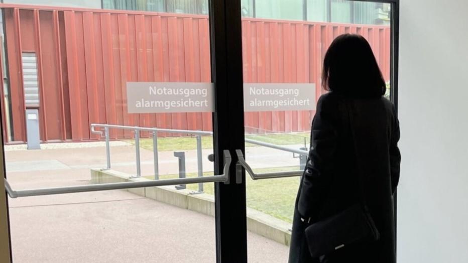 Download video bokep tante she showed me the a table and