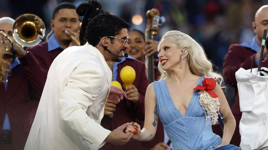 Bad Bunny beim Super Bowl 2026: Diese Memes sorgen für Lacher | Kurier