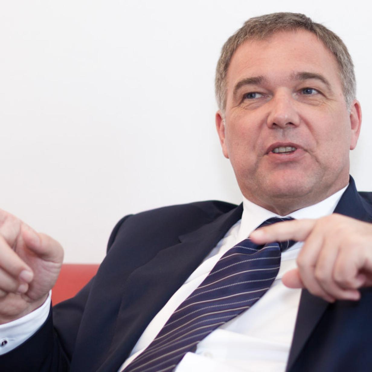 Robert Bodenstein's Instagram, Twitter & Facebook on IDCrawl