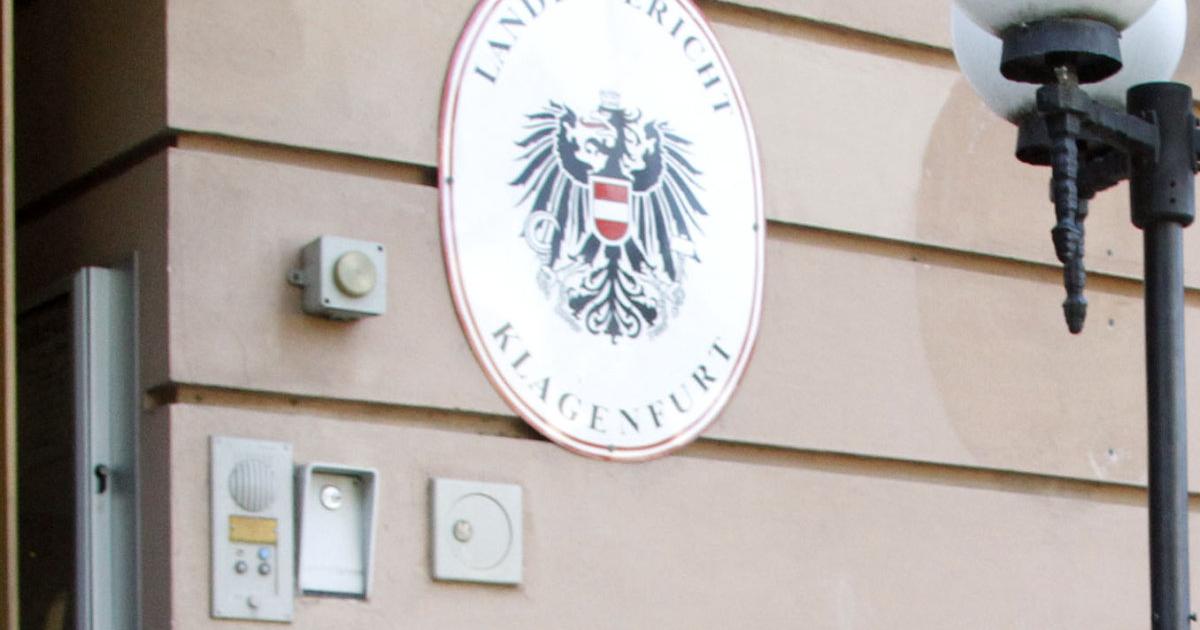 Nazi-Devotionalien gesammelt: Bedingte Haft und Geldstrafe Nazi-Devotionalien gesammelt: Bedingte Haft und Geldstrafe