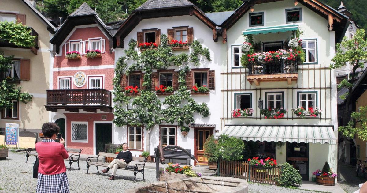 China: Hallstatt-Kopie vor Eröffnung | Kurier