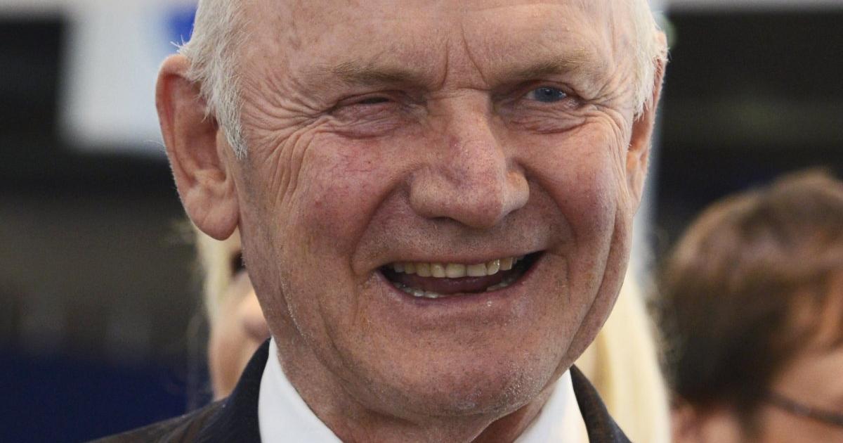 Piech bleibt noch lange im Amt | Kurier