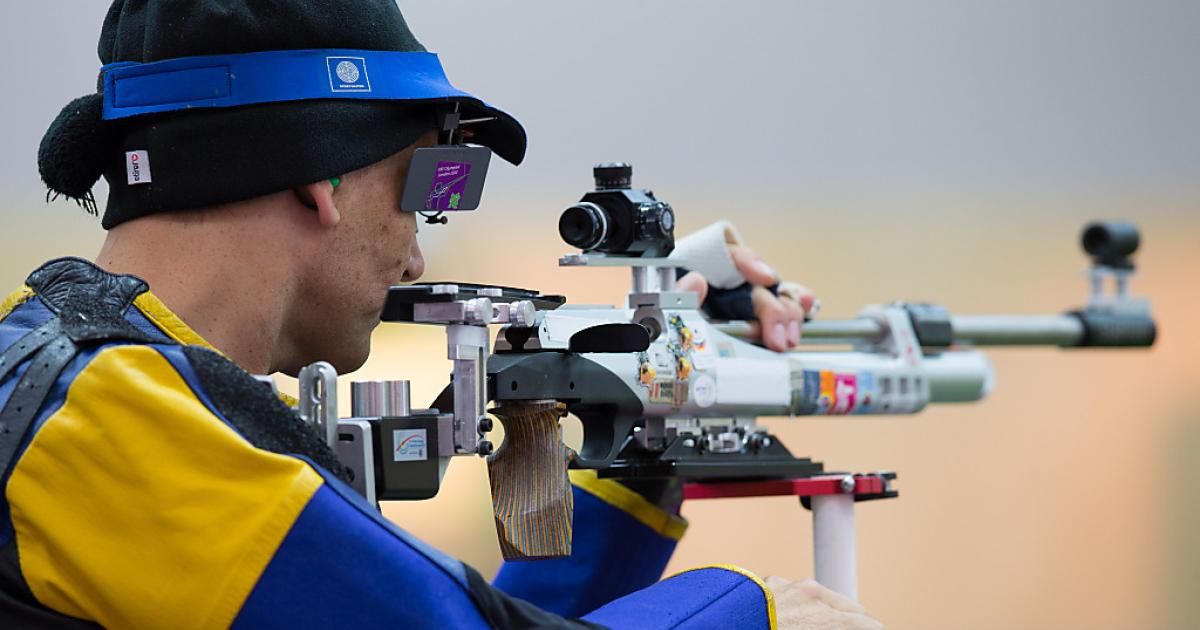 Schütze Farnik zum Auftakt 28. mit dem Luftgewehr