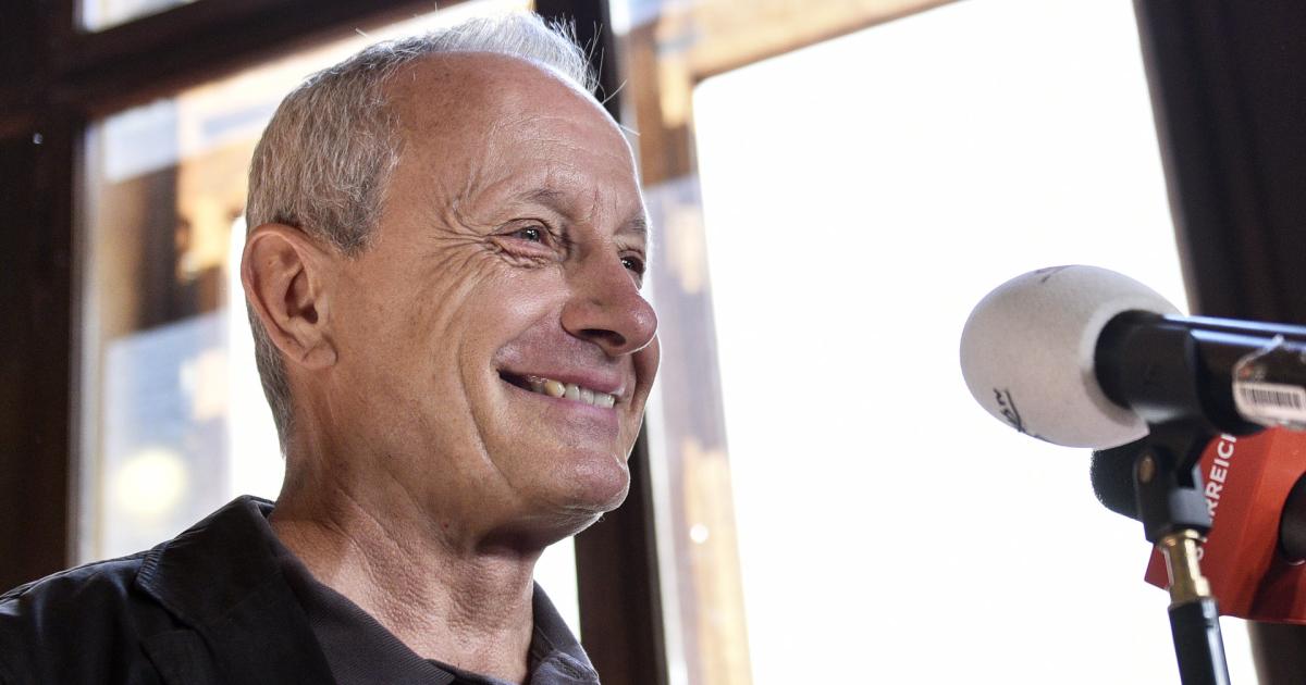 Tausende fordern Pilz auf: "Peter mach’ was! | Kurier