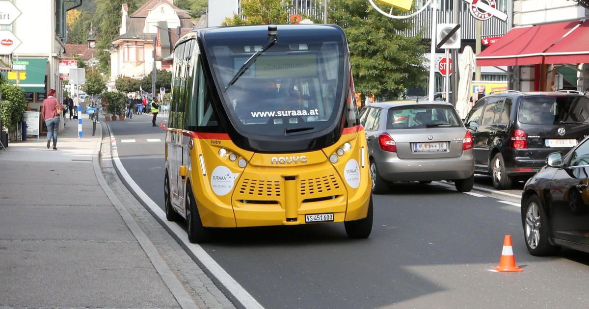 Erster fahrerloser Bus im Linienbetrieb | Kurier