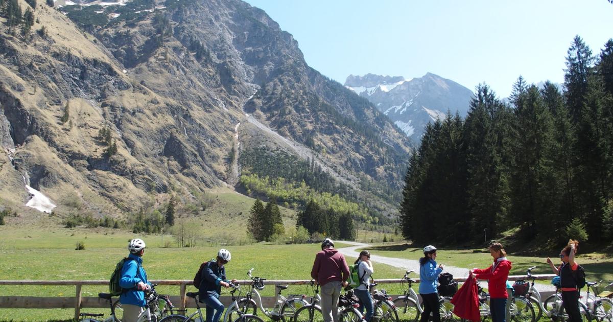 Auf den Spuren der Kluftinger-Erfolgskrimis | Kurier