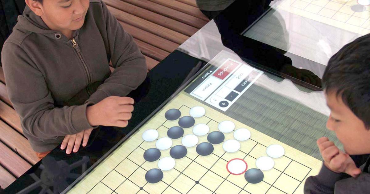 Digital Go spielen auf der Wiener Mariahilfer Straße | Kurier