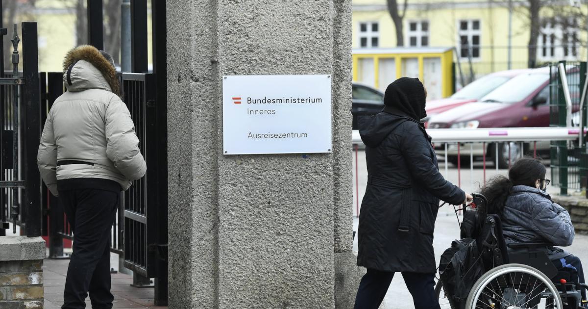 Masern im Flüchtlingslager Traiskirchen | Kurier